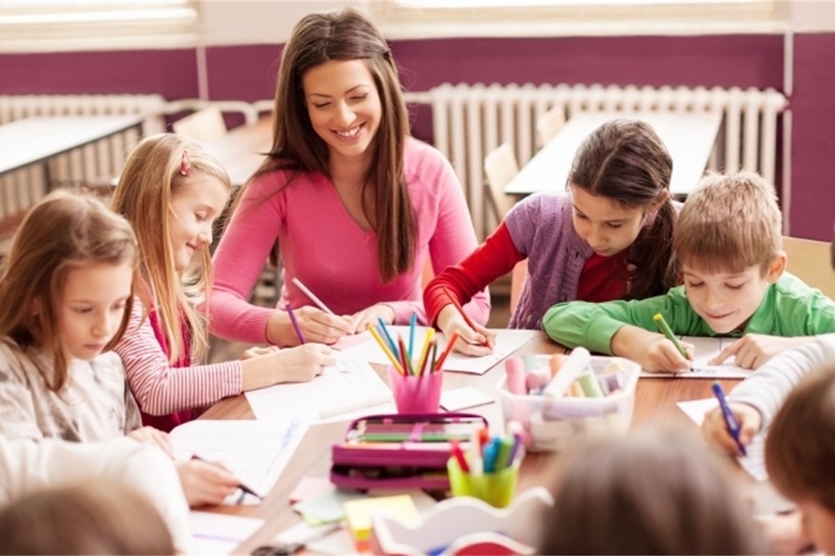 Holyrood | Scottish Government announces plans to recruit 1,000 extra ...