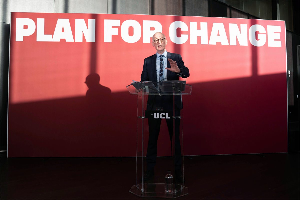 Holyrood Article | Scottish Labour MPs back 'progressive' UK Government ...